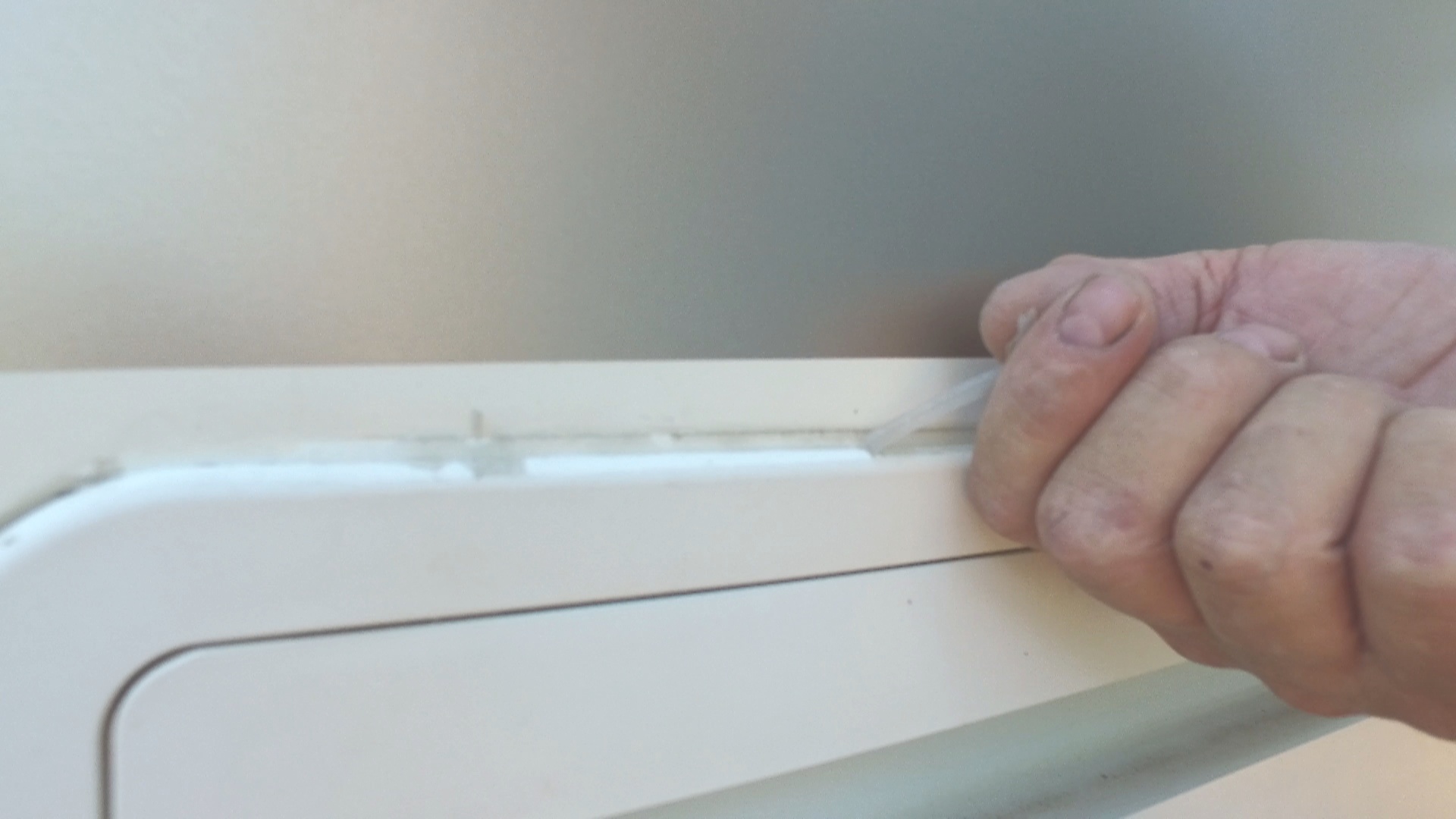 How to Apply RV Sealants | RV 101® / RV Education 101®